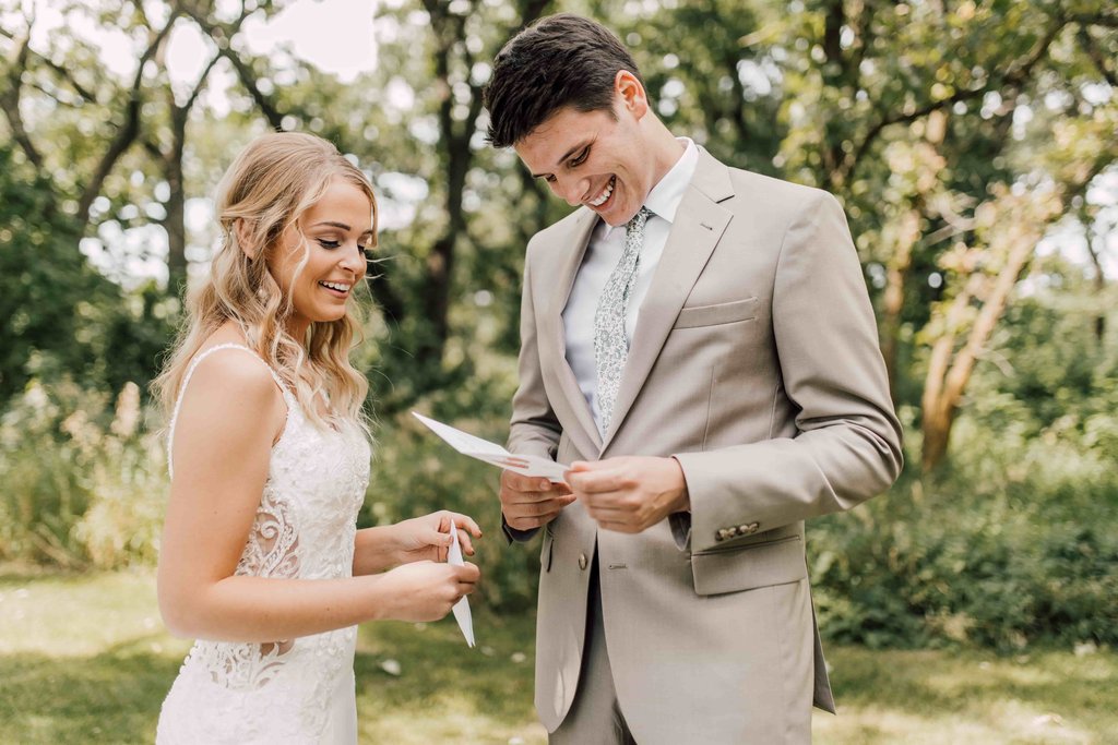 5 Creative Wedding Day Gift Exchange Ideas To Try - 2024 Guide ...