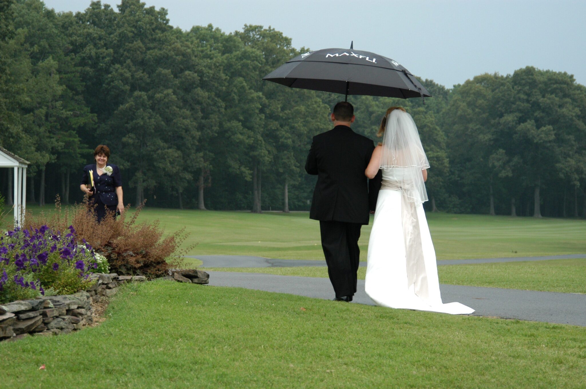 5 Legal Tips on How to Handle Common Accidents at Your Wedding ...